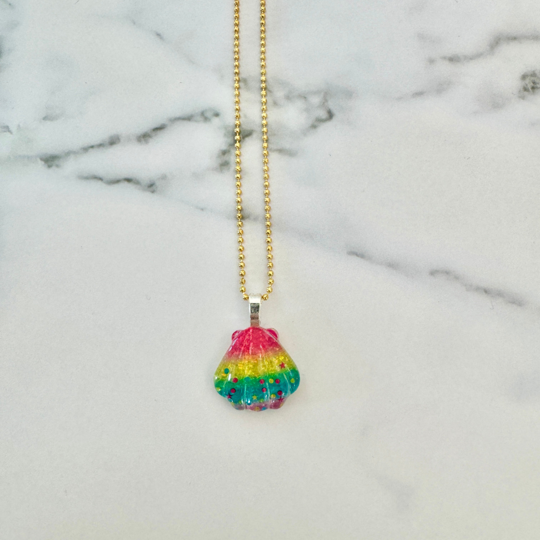 Imagination Necklace - Seashell | Studio Scene