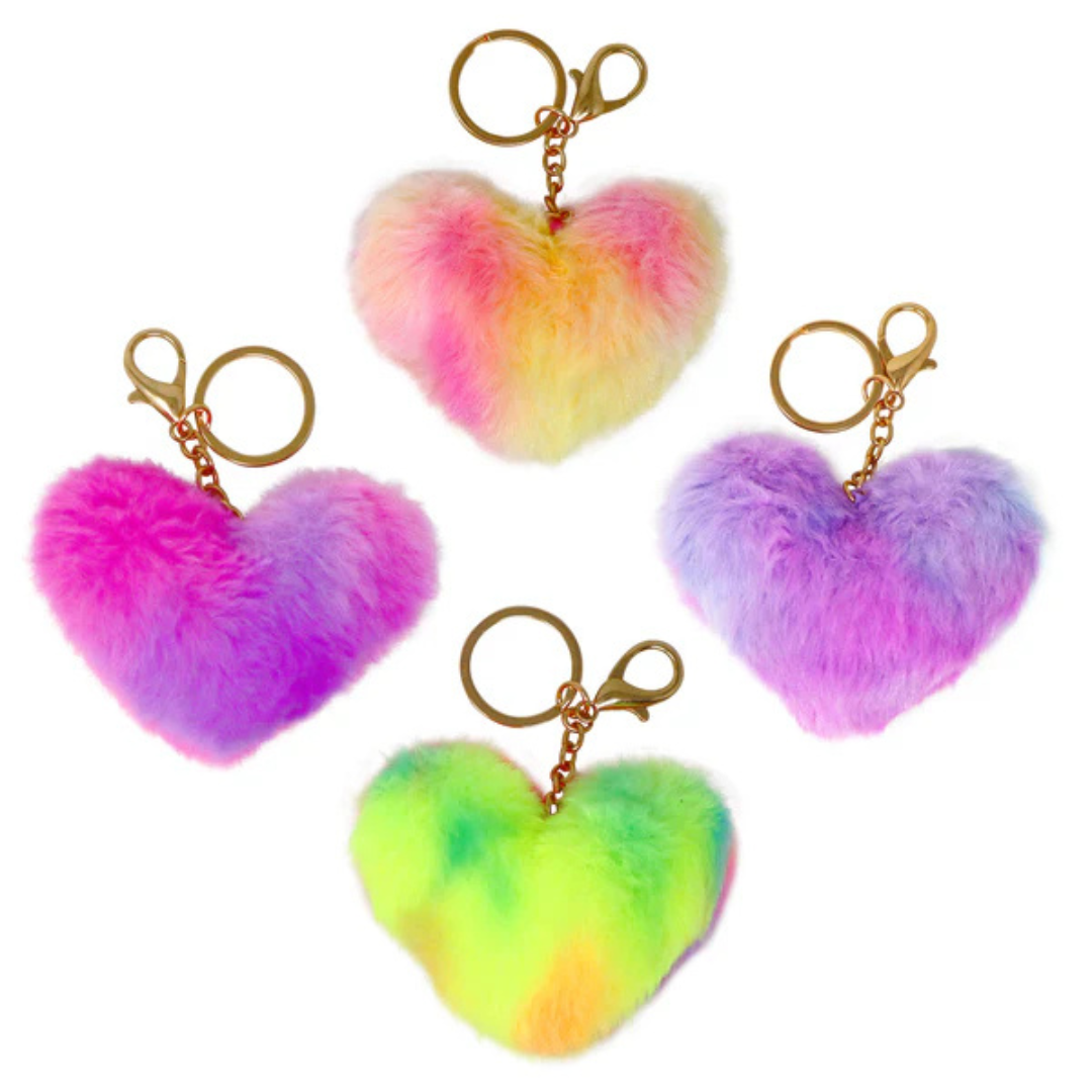 KYM002 Fluffy Heart Key Chain | Studio Scene